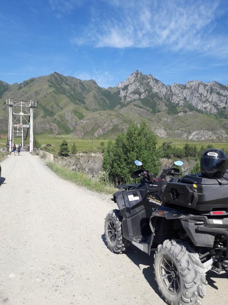Kiralama noktası Totem Kvadro, Altay Cumhuriyeti, foto
