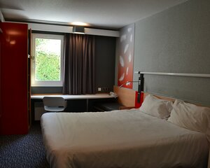Hôtel ibis Abbeville (Hauts-de-France, Somme, Abbeville), otel  Abbeville'den