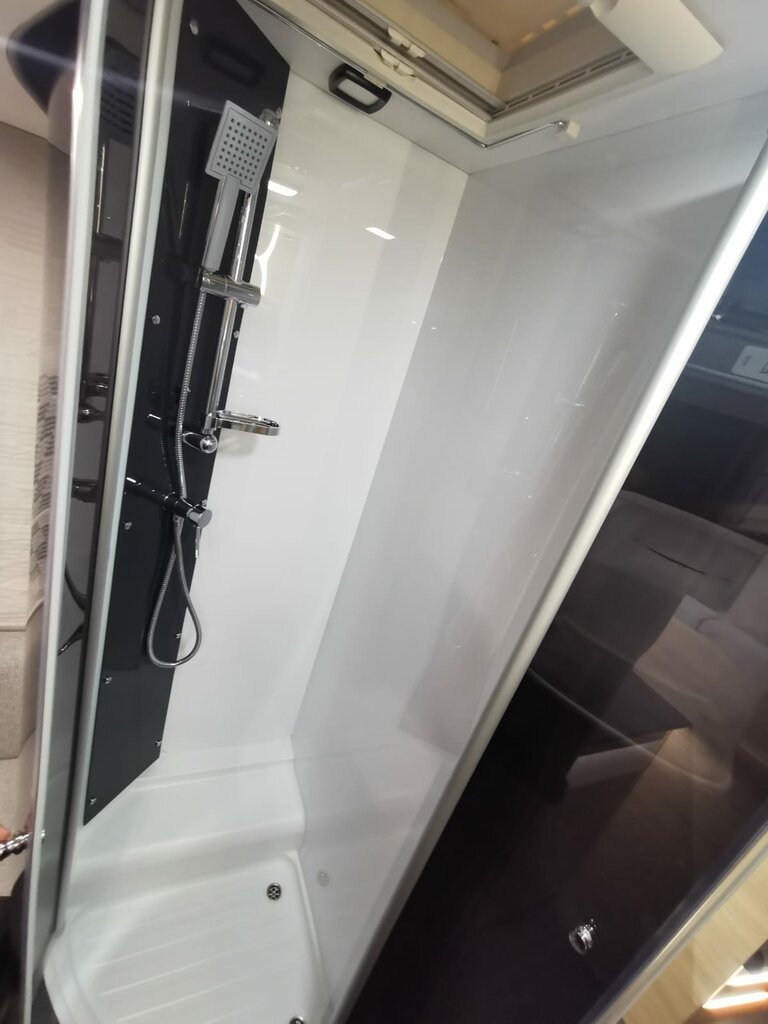 Emlak ofisi Alquiler Autocaravanas Tarragona- Autocaravanas Galo, Katalonya, foto