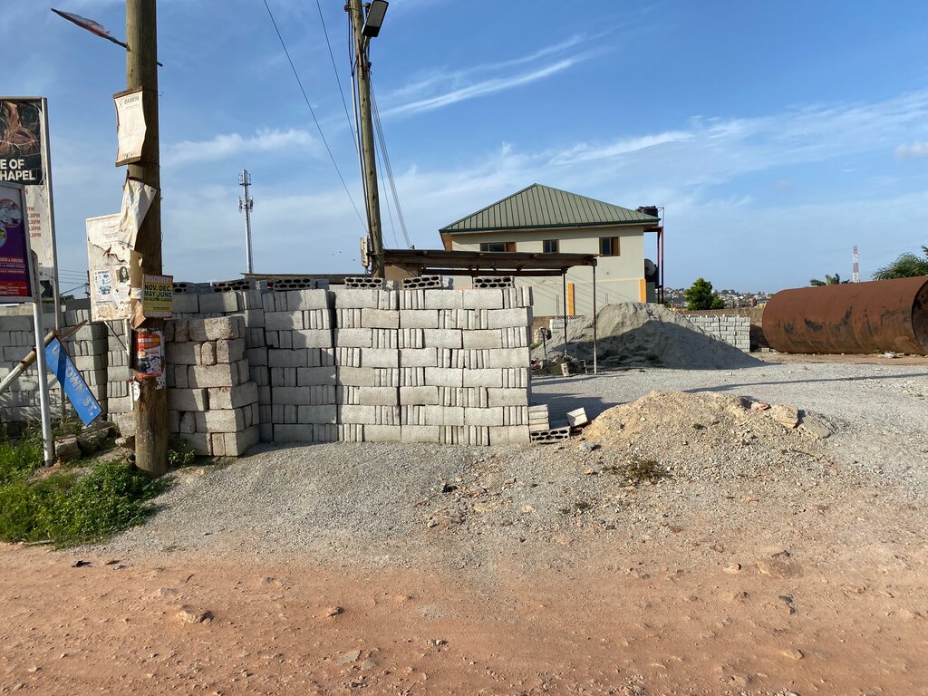 Yapı malzemeleri pazarı Sefwi Man Block Factory, Dünya, foto