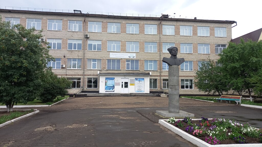 Yüksekokul Volchikhinsky polytechnic college, Altayski krayı, foto