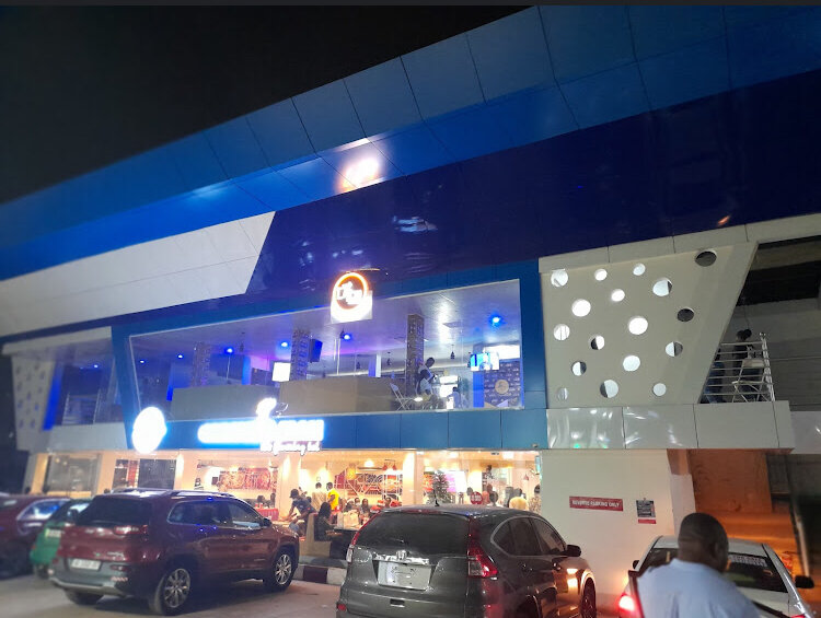 Bar The hub lounge & Pub, Kumasi, foto