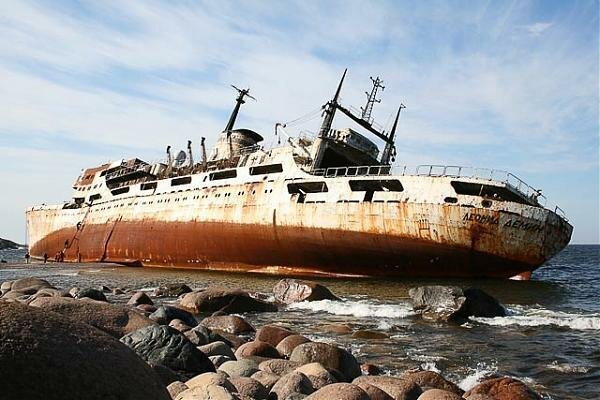 Turistik yerler Исследовательское судно Леонид Дёмин, Saint‑Petersburg ve Leningradskaya oblastı, foto
