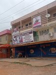 Ewood car rentals (Dansoman Street No:32), oto kiralama  Akra'dan