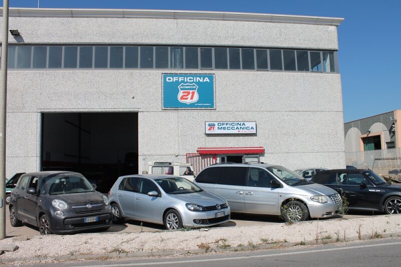 Otomobil servisi Autofficina Automotive 21 di Iorio Daniele, Sardunya, foto
