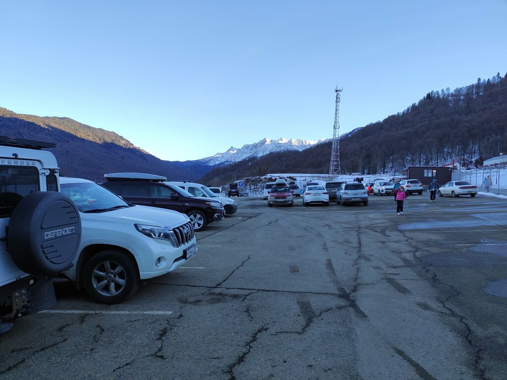 Otoparklar Car park, Soçi, foto