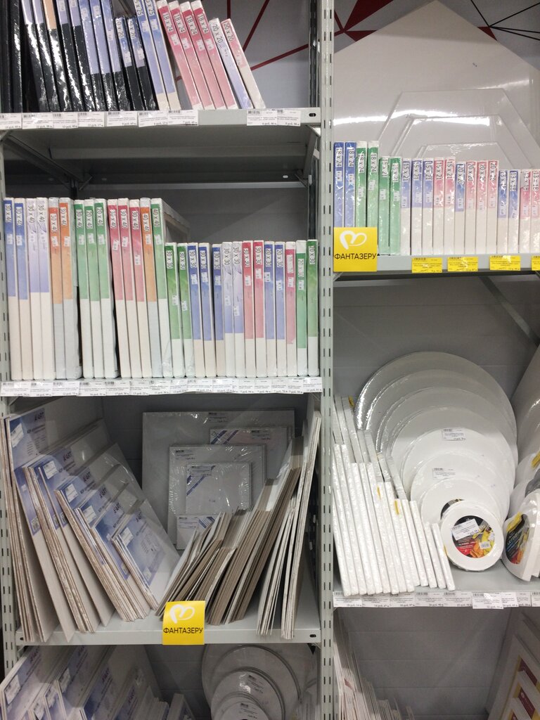 Hobi, elişi için ürünler Art-territoriya, Gomel, foto