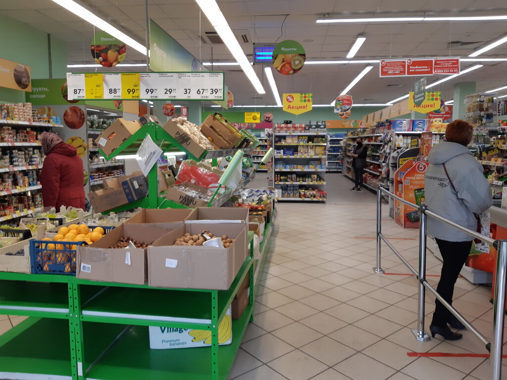Süpermarket Pyatyorochka, Liudinovo, foto