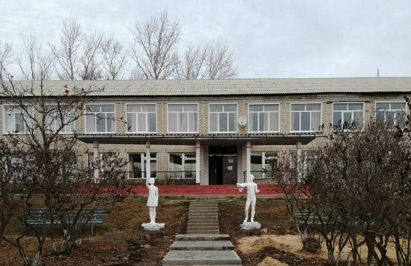 Ortaokul Луковская средняя школа, Volgogradskaya oblastı, foto