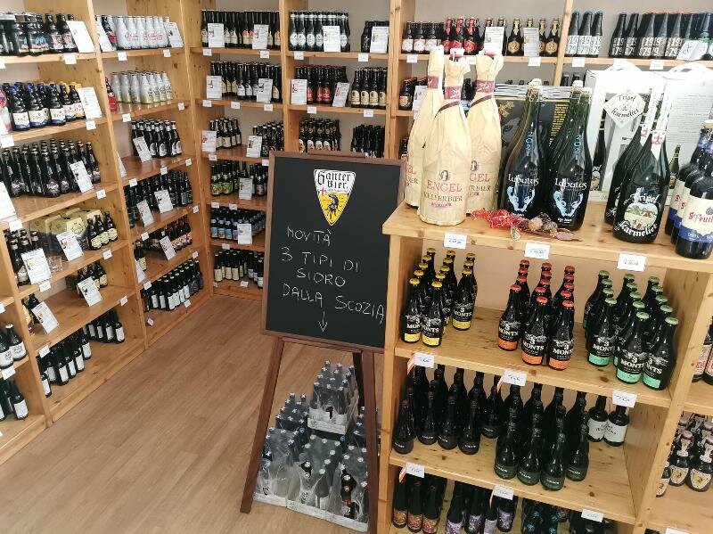 Bira fabrikası Zorzini Import, Friuli‑Venezia Giulia, foto