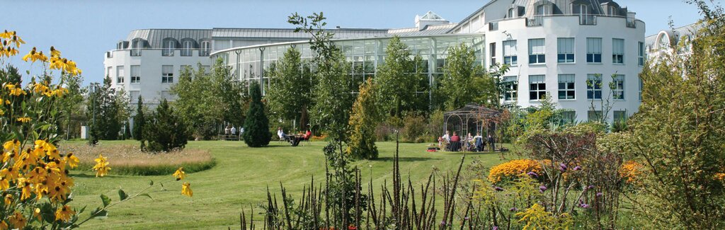 i̇mam hatip eğitim kurumları Hotel „Artrium am Park“, Hesse, foto