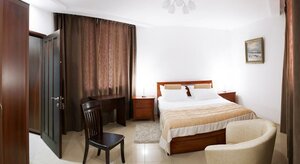M&m Aparthotel (Petropavlivska vulytsia No:87, Sumy), otel  Sumi'den