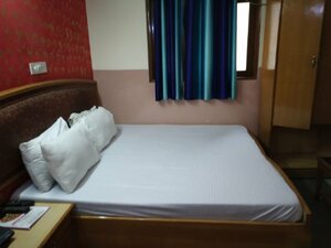Westend Holiday Home (New Delhi), otel  Delhi'den