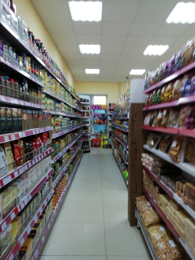 Market Два шага, Novy Urengoy, foto