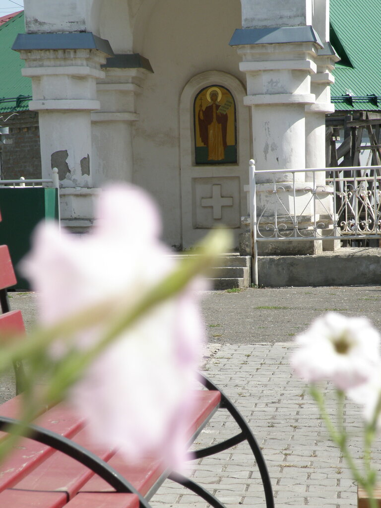 Şapel, haç anıtı Paraskevy V Vengerovo Chapel, Novosibirskaya oblastı, foto