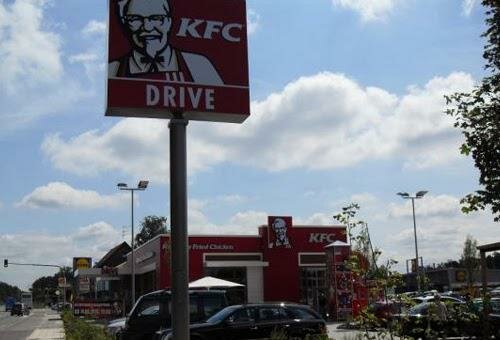 Fast food Kentucky Fried Chicken, Nurnberg, foto