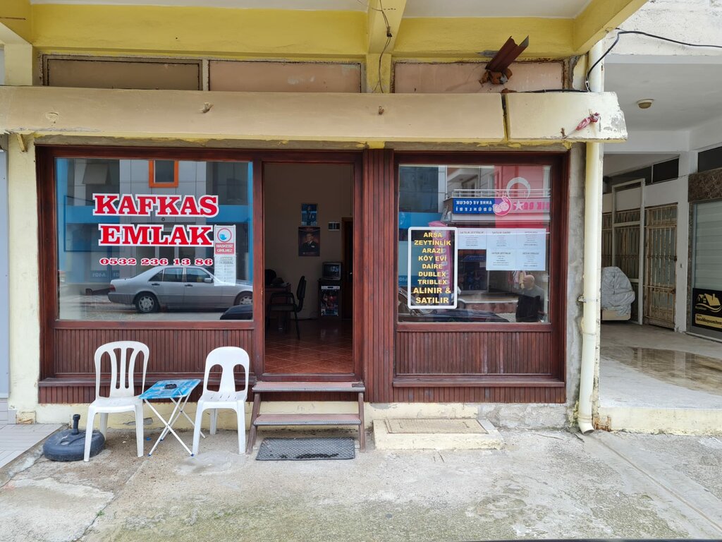 Emlak ofisi Kafkas Emlak, Ayvacık, foto
