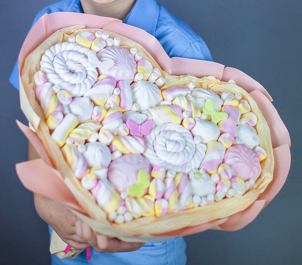 Kutlama ürünleri Tumen. Sedobnye-bukety.ru, Tiumen, foto