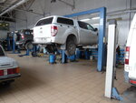 Avtotekhtsentr Sibiryak (ulitsa 2P-2 No:22с2), otomobil servisi  Nijnevartovsk'tan