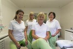 Zahnarztpraxis Schönthaler (Weinbergstraße No:5, Schwandorf), özel ağız ve diş sağlığı klinikleri ve muayenehaneleri  Schwandorf'tan