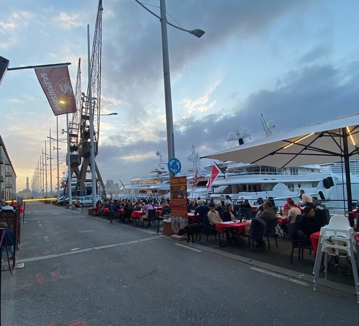 Pizzacılar Rossopomodoro Genova Porto Antico, Cenova, foto