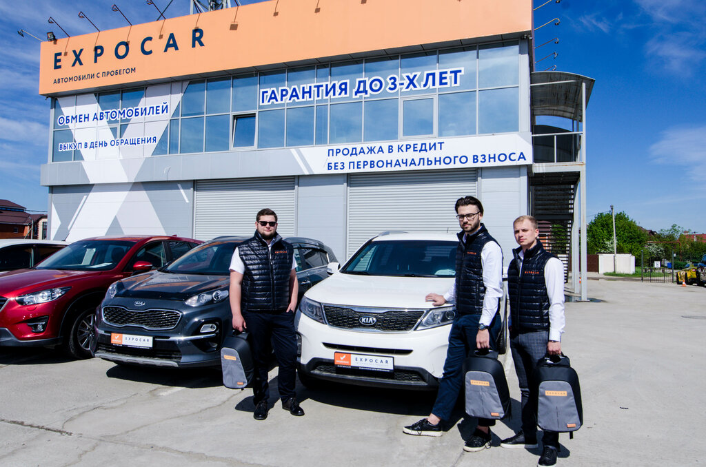 Araba seçimi hizmeti Expocar, Moskova, foto