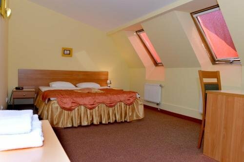 Otel Hotel U Braci Zygmuntów, Lezajsk, foto