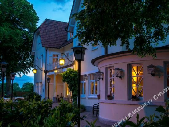 Otel Hotel Landhaus Grüner Jäger, Aşağı Saksonya, foto