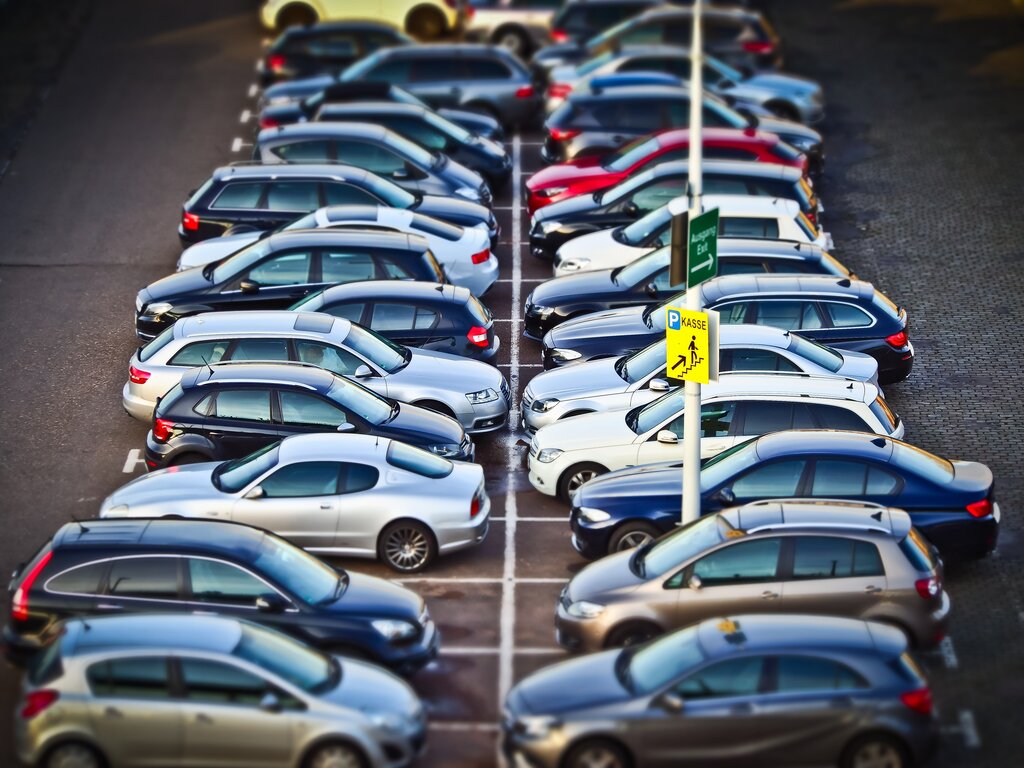 Otoparklar Parking Platov, Rostovskaya oblastı, foto