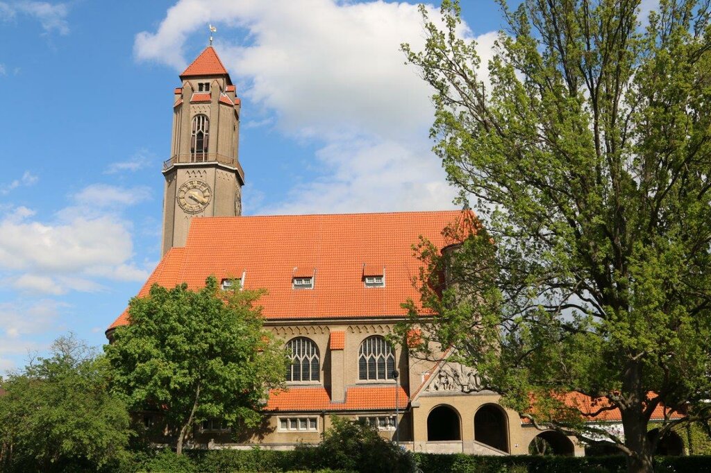 Dini dernekler Evangelische Pauluskirche Darmstadt - Evangelische Paulusgemeinde Darmstadt, Darmstadt, foto