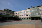 Correctional school Nadezhda (ulitsa Druzhby No:69, planirovochny rayon Lugovoye), ortaokul  Sakhalinsk'ten