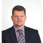 Dr. Bodnár László Fogszakorvos, Mom implantológus (Győr-Moson-Sopron vármegye, Sopron, Várkerulet), özel ağız ve diş sağlığı klinikleri ve muayenehaneleri