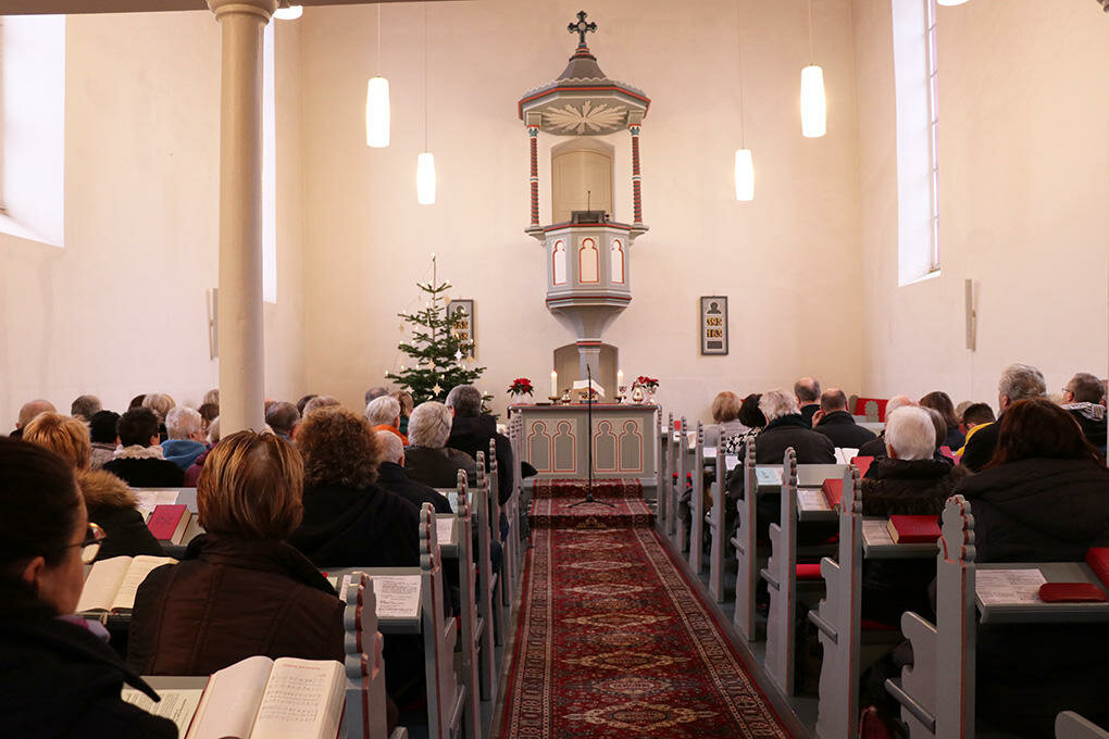 Dini dernekler Kirche Harperscheid - Evangelische Trinitatis-Kirchengemeinde Schleidener Tal, Kuzey Ren‑Vestfalya, foto