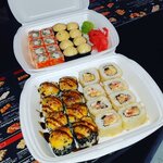 Время суши (Kommunarnaya ulitsa No:50), suşi restoranı  Borovichy'den