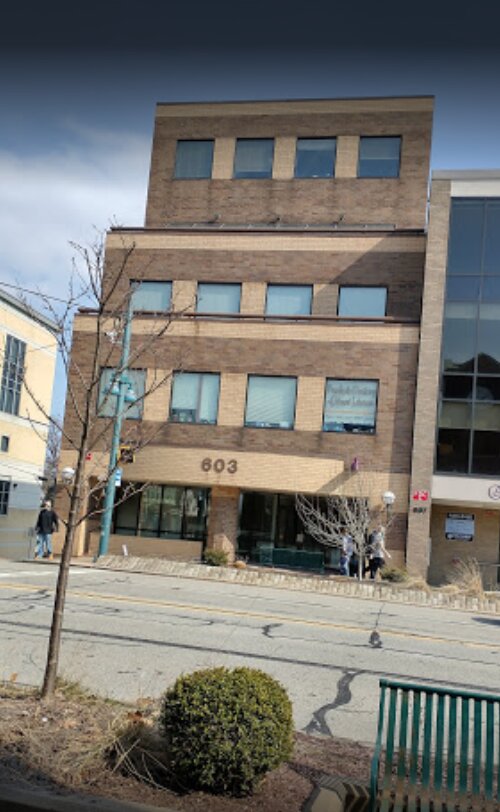 Özel muayenehaneler Mt. Lebanon Dermatology Associates, Pittsburg, foto