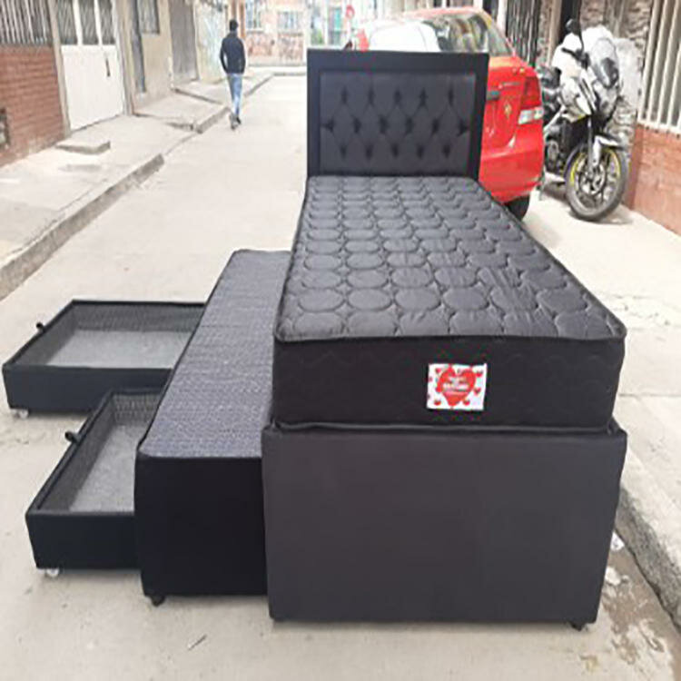 Yatak üreticileri Colchones con Corazón, Bogota, foto