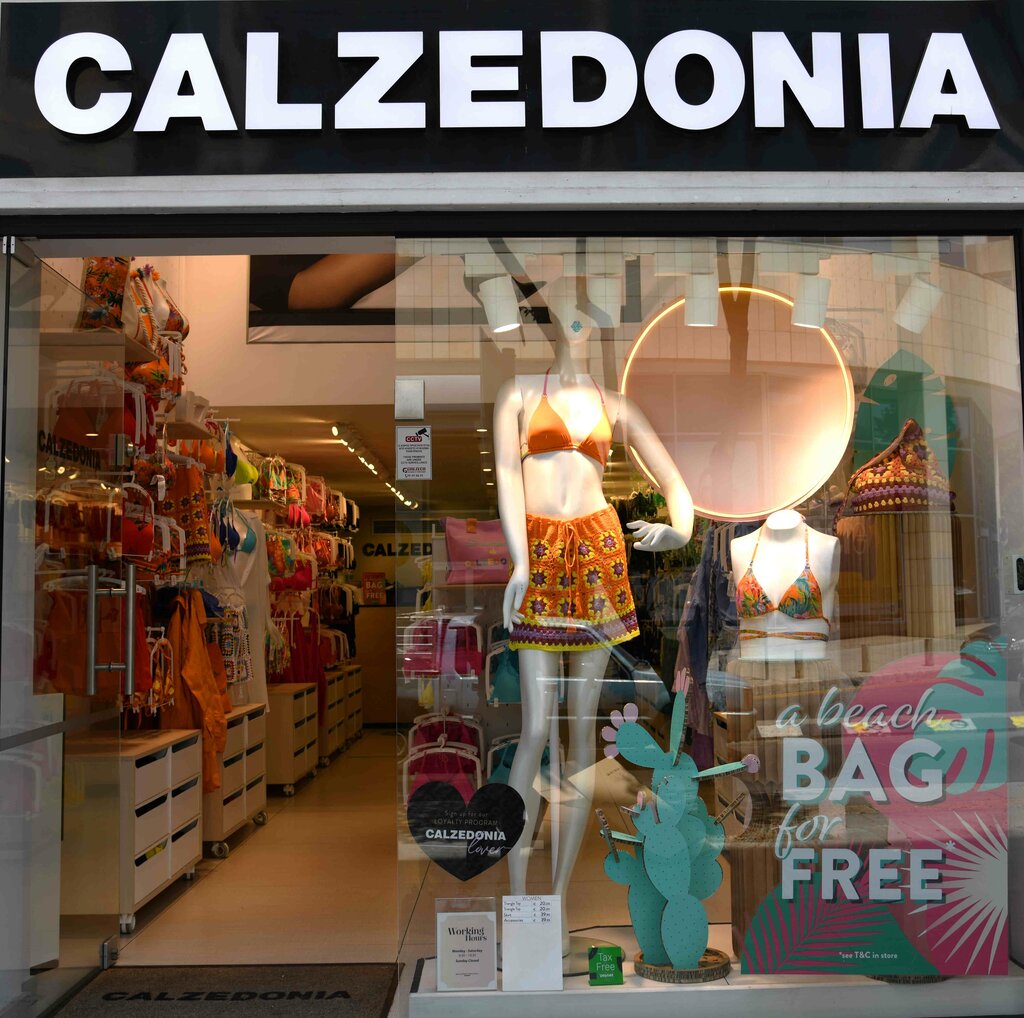 Giyim mağazası Calzedonia, Limassol, foto