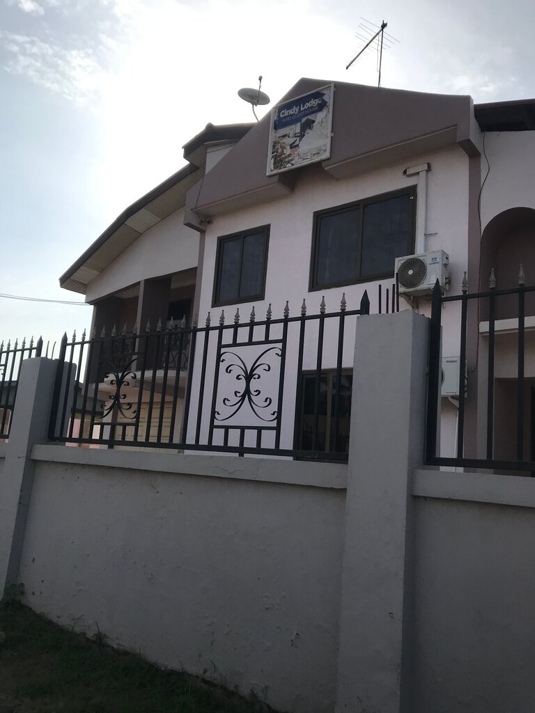 Otel Cindy Lodge and Guest House, Dünya, foto