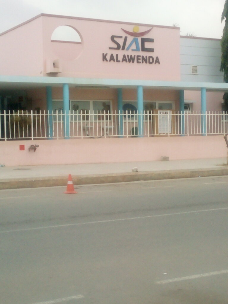 Devlet kurumları ve bakanlıklar SIAC Kalawenda Cazenga 2, Loanda, foto