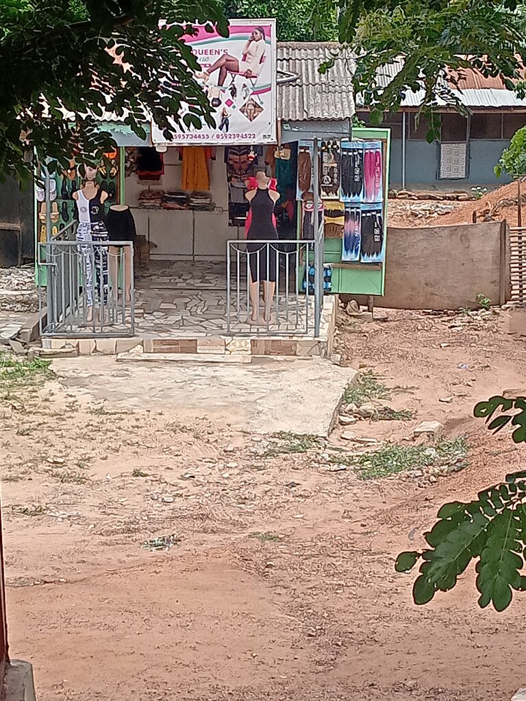 Giyim mağazası Zucchi queens, Dünya, foto