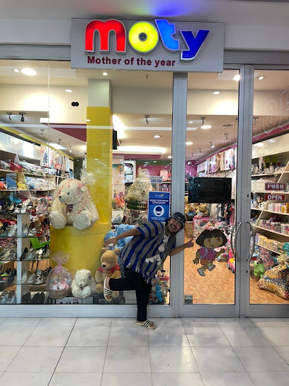 Çocuk giyim mağazaları Moty, Dünya, foto