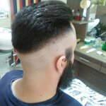 Barberia Famadas (Calle Pascual Madoz No:34, Mataro, Mataró), berberler  Katalonya'dan