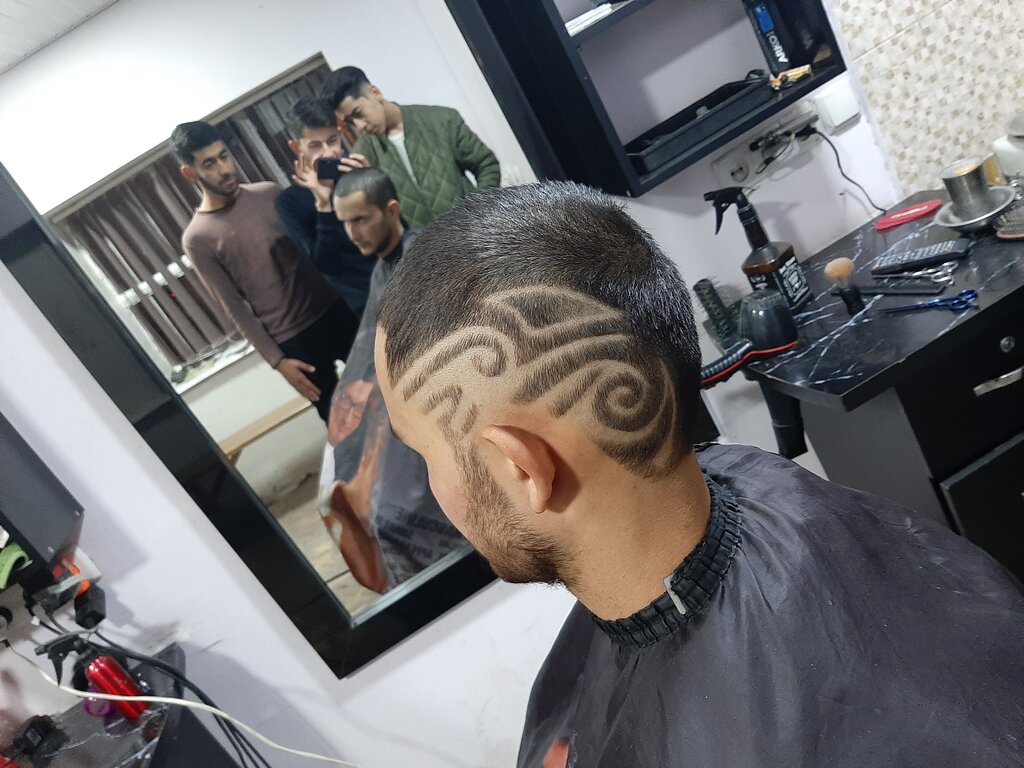 Berberler King Barbershop, Semerkant, foto