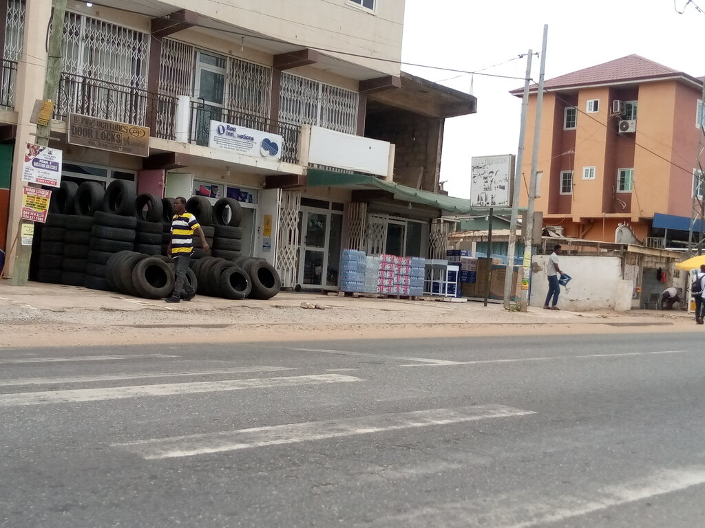 Cep telefonu ve aksesuarları satış mağazaları Raa innovation, Akra, foto