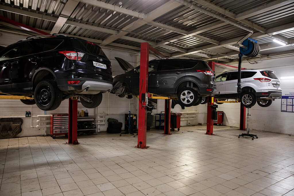 Otomobil servisi Ford tsentr Sibir, Novosibirsk, foto