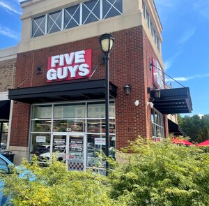 Five Guys (Tennessee, County of Knox, Knoxville), fast food  Knoxville'den
