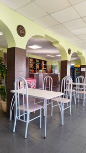 Prival (Koltsovskaya ulitsa No:28/1, posyolok Komsomolskiy), kafe  Voronejskaya oblastından
