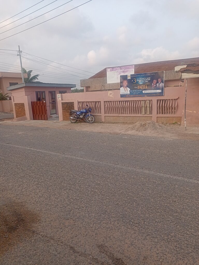 Ortodoks kiliseleri Everlasting light chapel International, Akra, foto