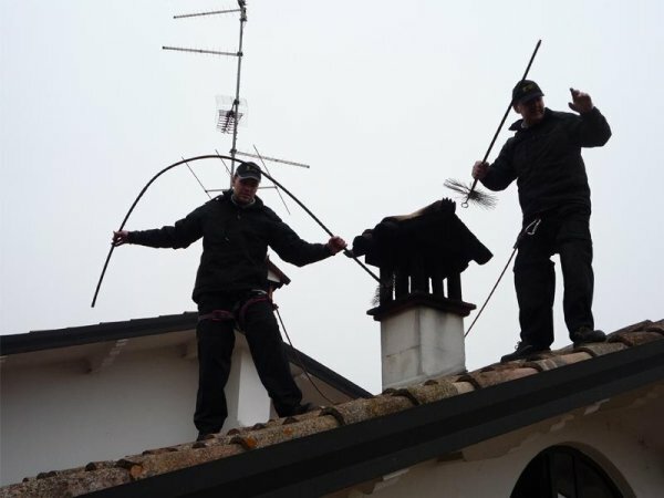 Baca temizliği hizmetleri Fumiservice, Emilia‑Romagna, foto