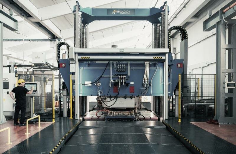 Plastik ürün üreticileri Bucci Composites S. P. A., , foto
